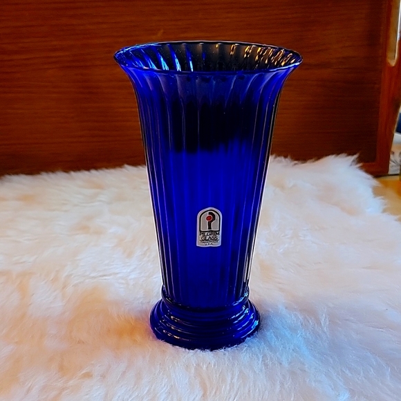 pilgrim glass | Accents | Vintage Pilgram Glass Colbalt Blue Vase ...